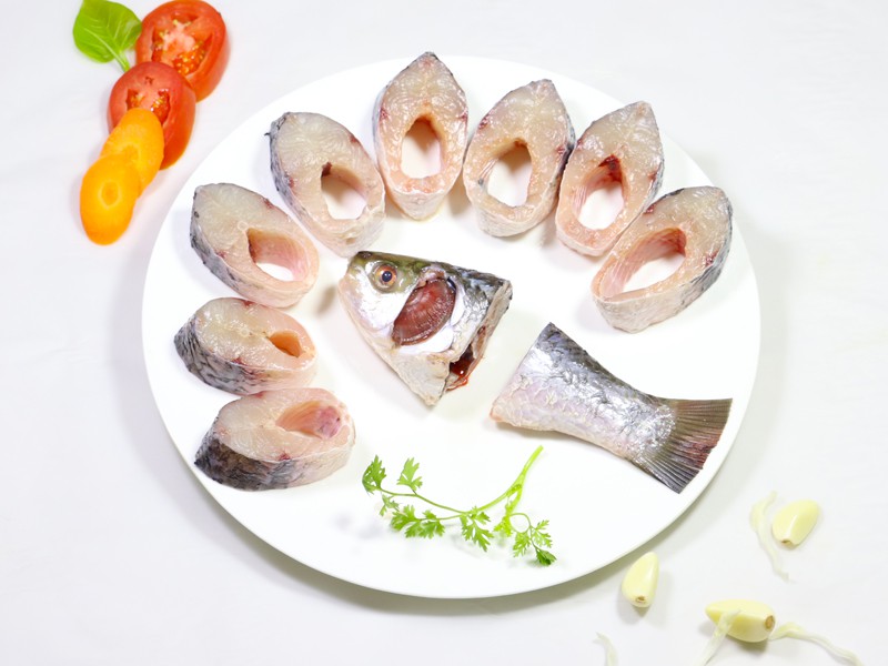 Fresh Today - Deshi Nola Fish Steaks With Head (Ready To Cook)